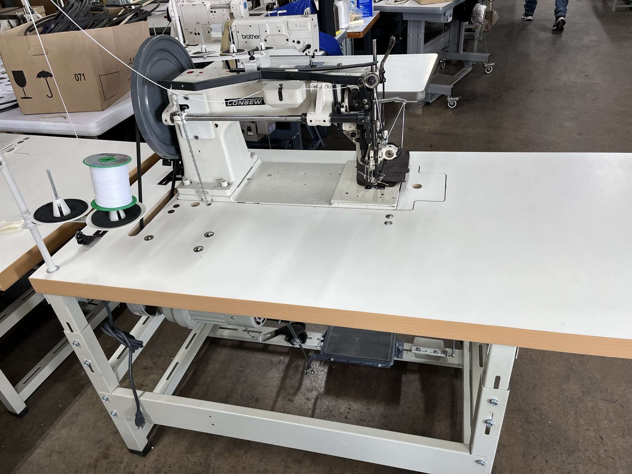 CONSEW 733R-2 Extra Heavy Duty 7 Class Walking Foot Sewing Machine for ...